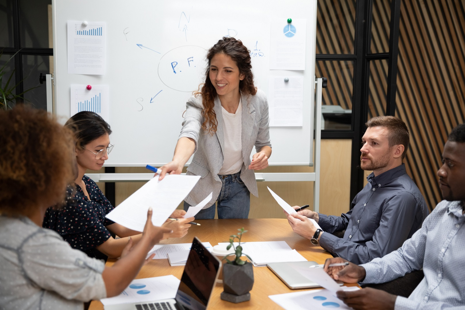 Apprentissage : le décret correctif sur les niveaux de prise en charge ...